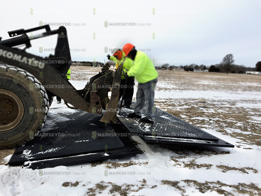 ArmorTrax® Pipeline mat - Ground protection mats producer